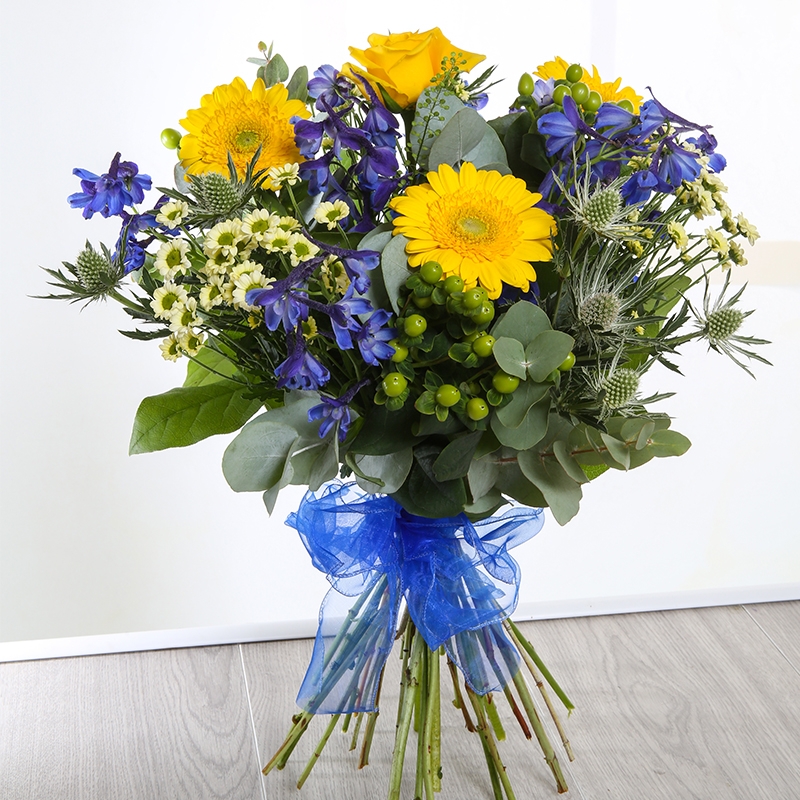 Florists, Swaffham, Norfolk | Starlings of swaffham florist delivering ...